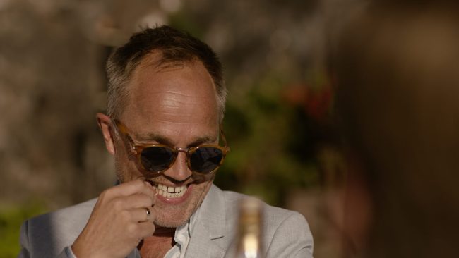 Exit (TV-serie 2019-) | Se hvor Exit kan strømmes